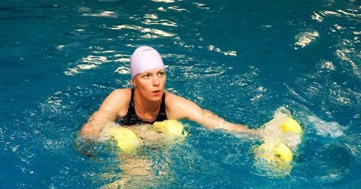 L'aqua-boxing : une variante de l'aquagym proche des arts martiaux