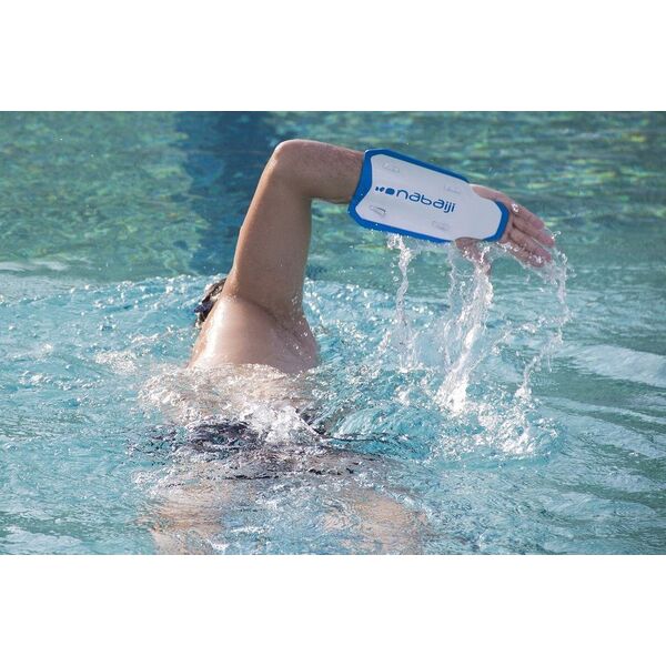 Une palette d'aide à la natation : Easystroke de Nabaiji