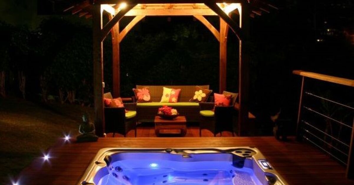 Illuminer son spa : éclairage et jeux de lumière