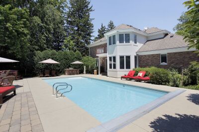Les dimensions standard d’une piscine