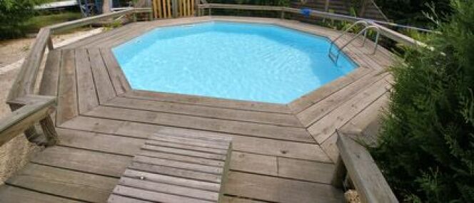 Qu'est-ce qu'un deck de piscine