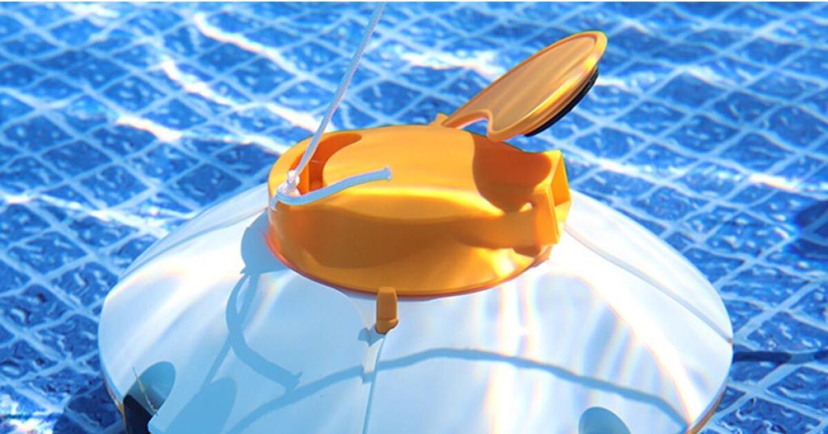 Les 5 meilleurs robots de piscine pour moins de 200 € : Comparatif ...