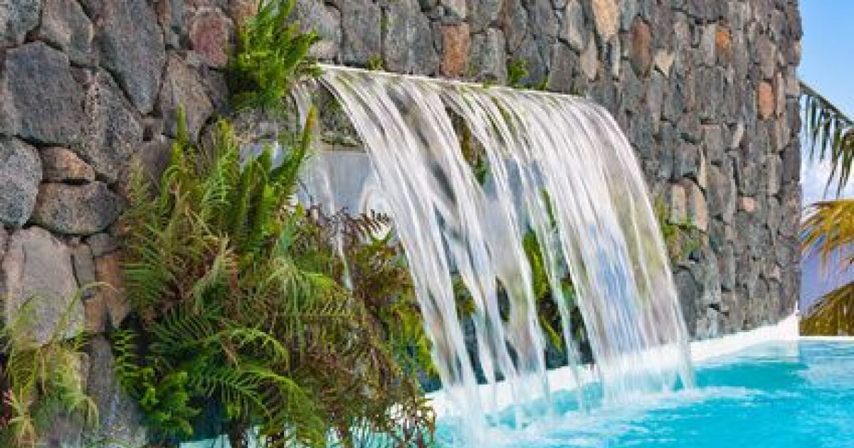 Prix d’une cascade ou lame d’eau pour piscine